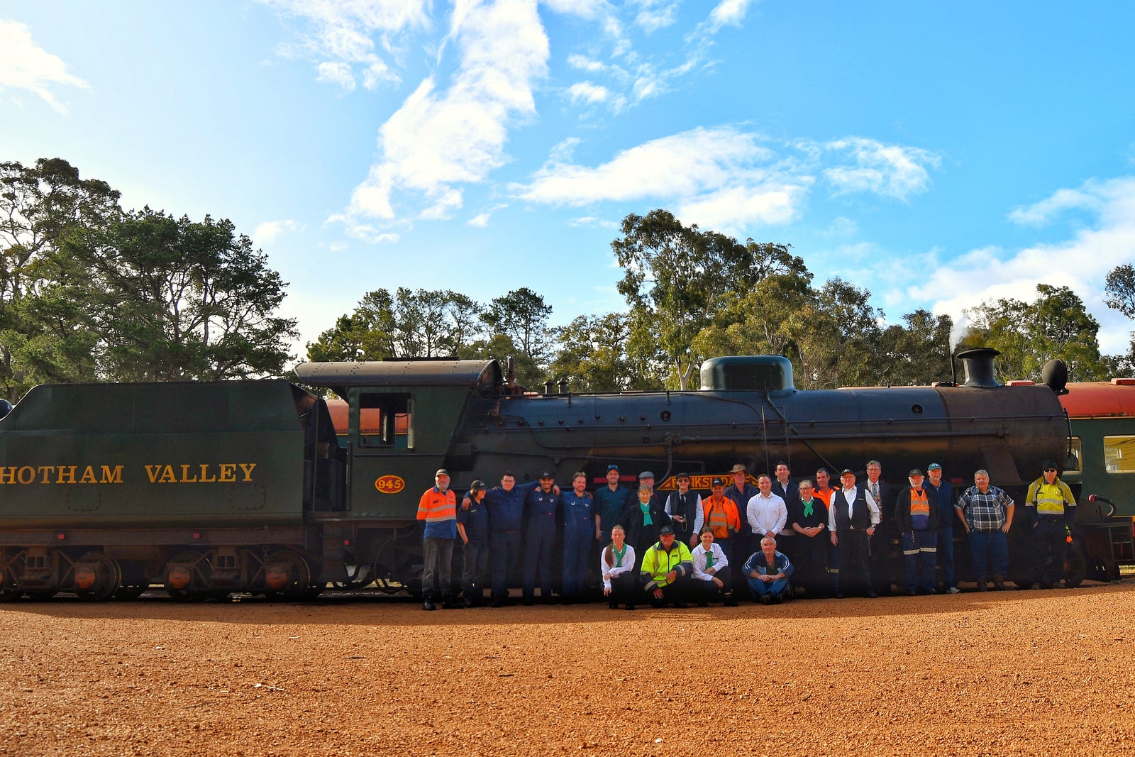 Volunteering | Hotham Valley Railway