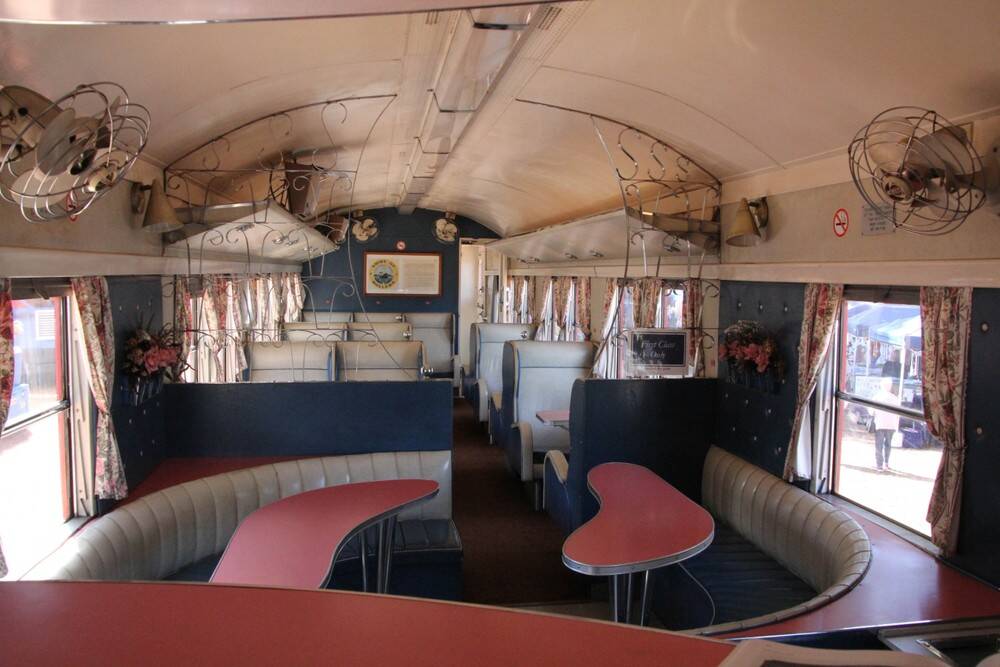 Restaurant Train | Hotham Valley Railway