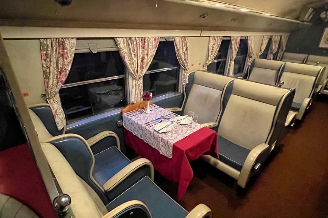 Restaurant Train | Hotham Valley Railway